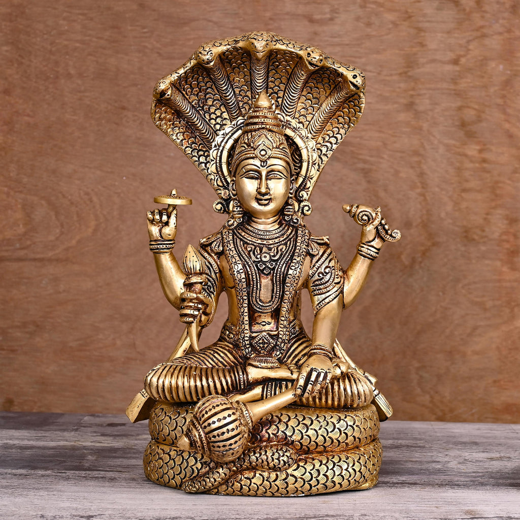 Brass Sitting Lord Vishnu Statue (13 Inch) – Vedansh Craft
